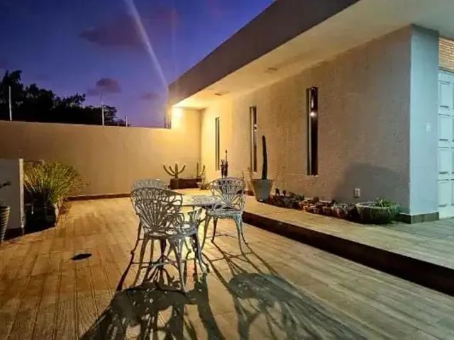 Casa / Sobrado para Venda em Natal/RN Tirol 4 Quartos