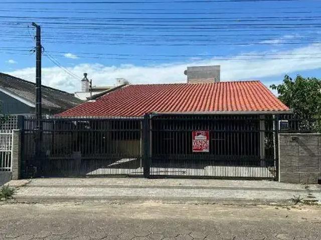 Casa / Sobrado para Venda em Navegantes/SC Centro 2 Quartos