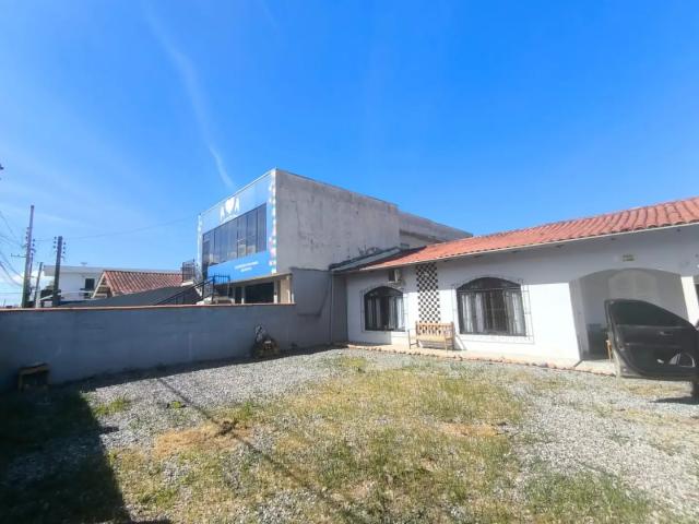 Casa / Sobrado para Venda em Navegantes/SC Centro 2 Quartos