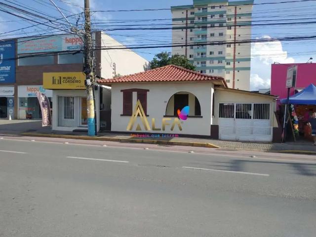 Casa / Sobrado para Venda em Navegantes/SC Centro 3 Quartos