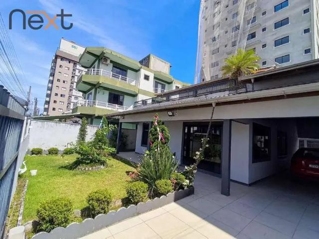 Casa / Sobrado para Venda em Navegantes/SC Centro 4 Quartos