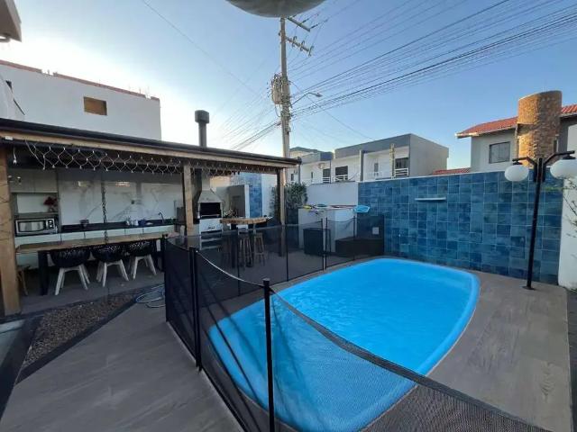 Casa / Sobrado para Venda em Navegantes/SC Centro 4 Quartos