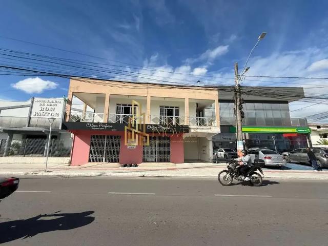 Casa / Sobrado para Venda em Navegantes/SC Centro 8 Quartos