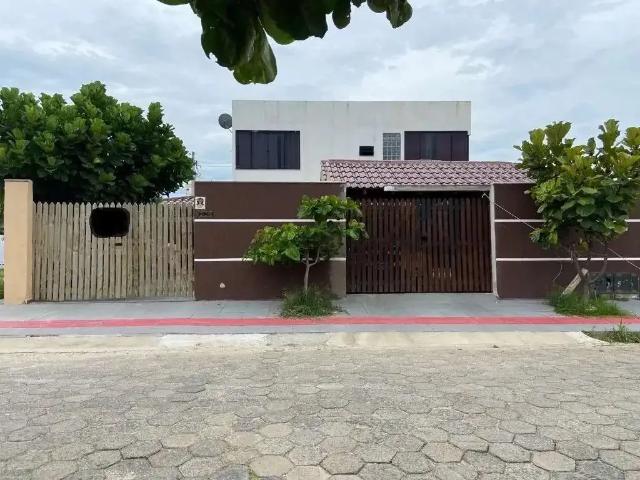 Casa / Sobrado para Venda em Navegantes/SC Gravata