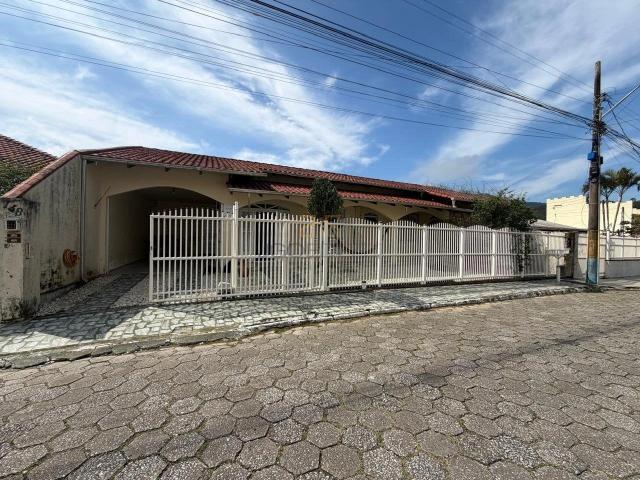 Casa / Sobrado para Venda em Navegantes/SC Gravata 3 Quartos