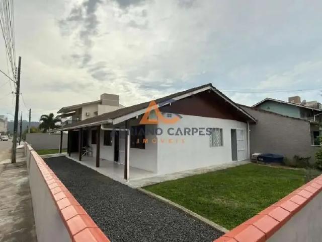 Casa / Sobrado para Venda em Navegantes/SC Gravata 3 Quartos