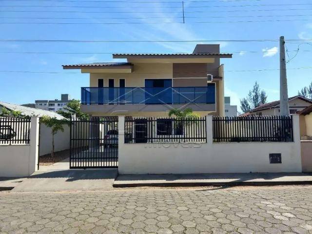 Casa / Sobrado para Venda em Navegantes/SC Gravata 3 Quartos