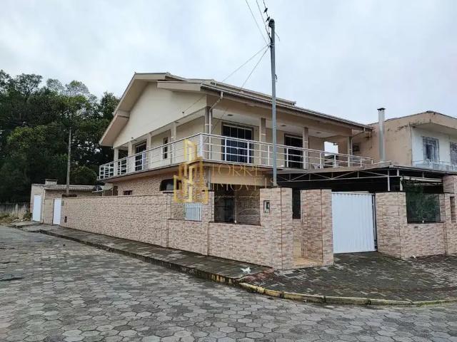 Casa / Sobrado para Venda em Navegantes/SC Machados 10 Quartos