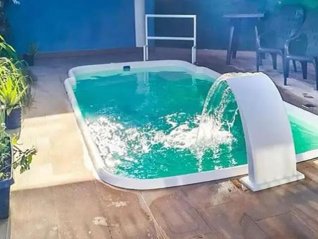 Casa / Sobrado para Venda em Navegantes/SC Meia Praia