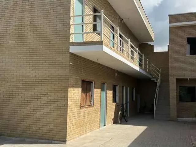 Casa / Sobrado para Venda em Navegantes/SC Meia Praia 12 Quartos