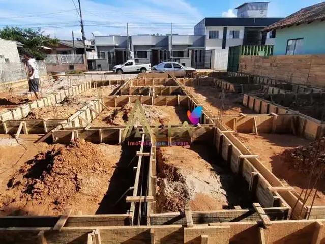 Casa / Sobrado para Venda em Navegantes/SC Meia Praia 2 Quartos