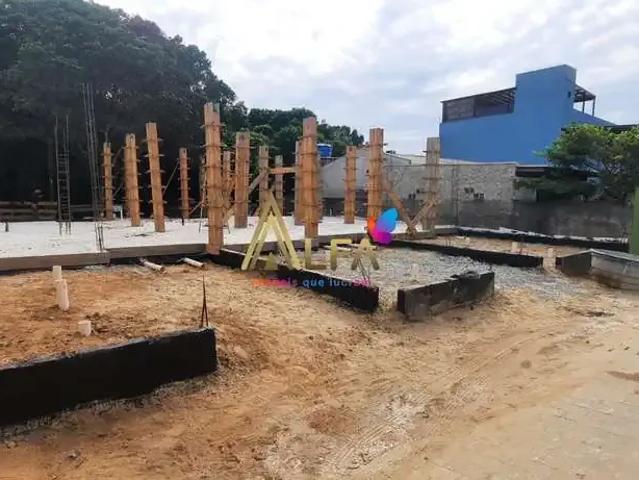 Casa / Sobrado para Venda em Navegantes/SC Meia Praia 2 Quartos