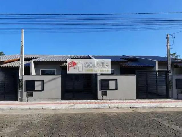 Casa / Sobrado para Venda em Navegantes/SC Meia Praia 3 Quartos