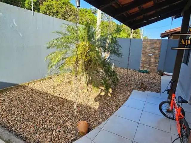 Casa / Sobrado para Venda em Navegantes/SC Meia Praia 3 Quartos