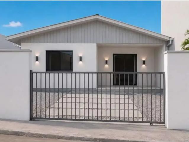 Casa / Sobrado para Venda em Navegantes/SC São Domingos 3 Quartos
