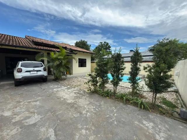 Casa / Sobrado para Venda em Navegantes/SC São Domingos 3 Quartos