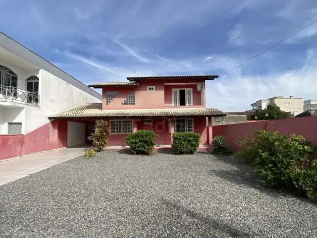 Casa / Sobrado para Venda em Navegantes/SC São Domingos 3 Quartos