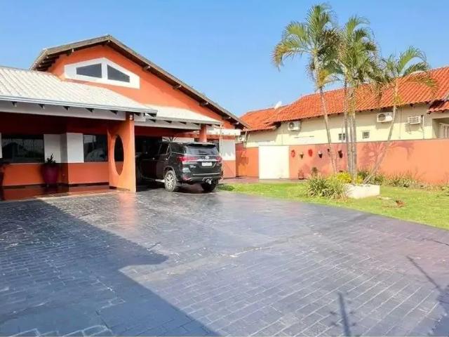 Casa / Sobrado para Venda em Naviraí/MS Centro 4 Quartos