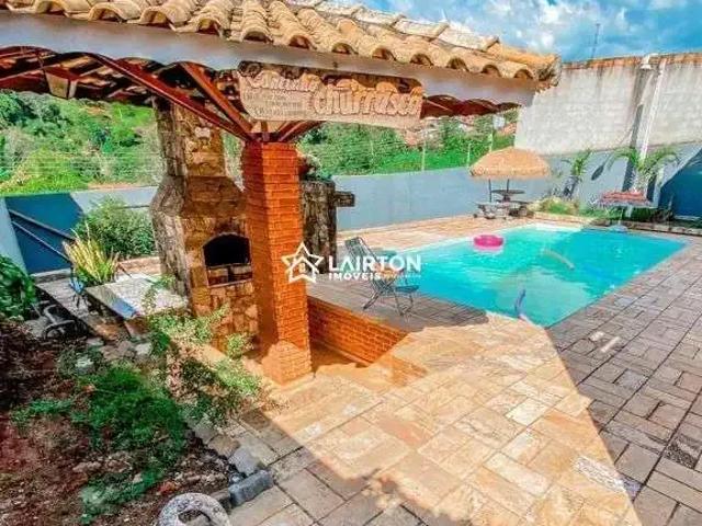 Casa / Sobrado para Venda em Nazaré Paulista/SP Vicente Nunes 4 Quartos