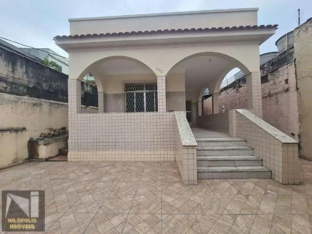 Casa / Sobrado para Venda em Nilópolis/RJ Centro 4 Quartos
