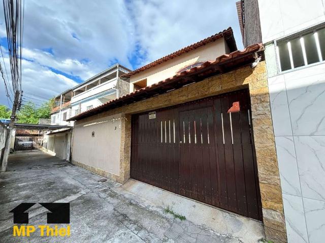 Casa / Sobrado para Venda em Nilópolis/RJ Centro 4 Quartos