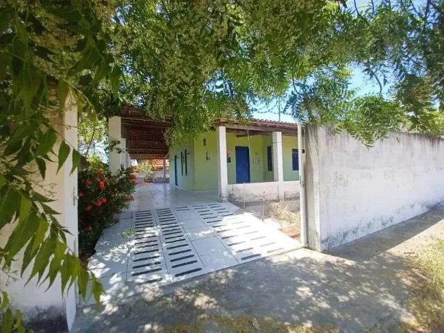 Casa / Sobrado para Venda em Nísia Floresta/RN Praia de Camurupim 2 Quartos
