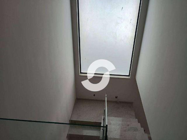 Casa / Sobrado para Venda em Niterói/RJ Cafubá 4 Quartos