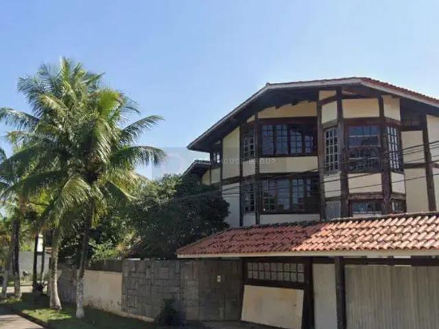 Casa / Sobrado para Venda em Niterói/RJ Camboinhas 4 Quartos