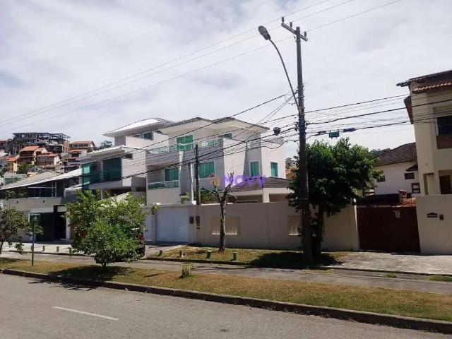 Casa / Sobrado para Venda em Niterói/RJ Camboinhas 4 Quartos