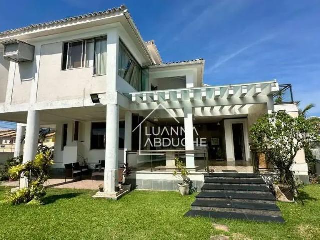 Casa / Sobrado para Venda em Niterói/RJ Camboinhas 4 Quartos