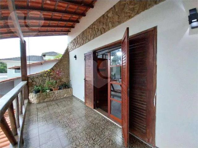 Casa / Sobrado para Venda em Niterói/RJ Camboinhas 4 Quartos
