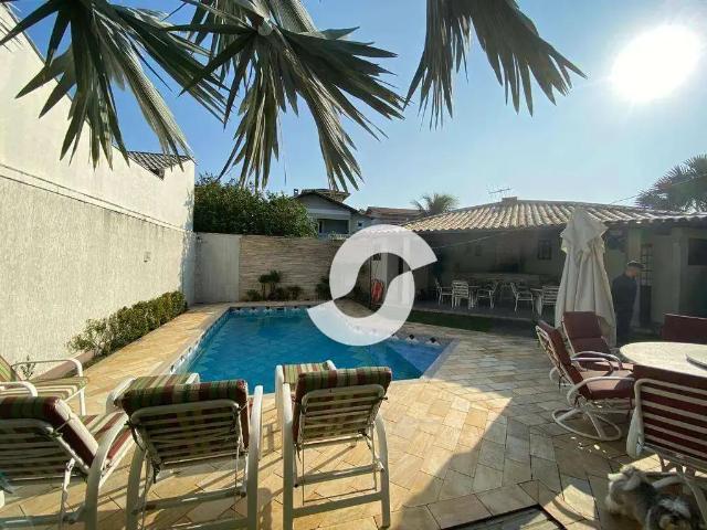 Casa / Sobrado para Venda em Niterói/RJ Camboinhas 4 Quartos