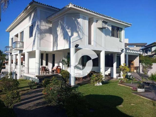 Casa / Sobrado para Venda em Niterói/RJ Camboinhas 4 Quartos