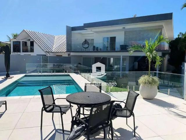 Casa / Sobrado para Venda em Niterói/RJ Camboinhas 4 Quartos
