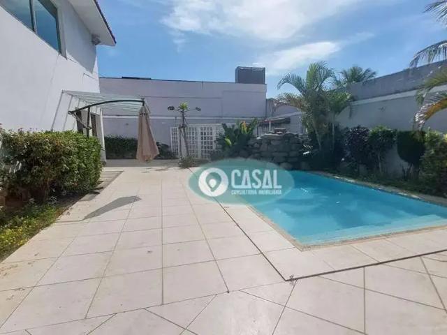 Casa / Sobrado para Venda em Niterói/RJ Camboinhas 4 Quartos