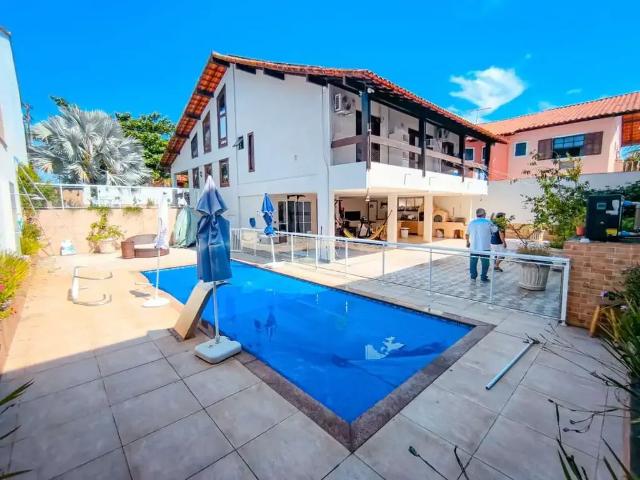 Casa / Sobrado para Venda em Niterói/RJ Camboinhas 4 Quartos