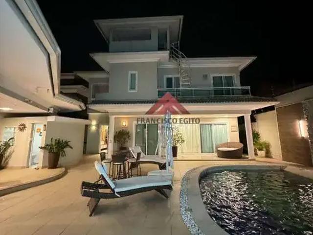 Casa / Sobrado para Venda em Niterói/RJ Camboinhas 5 Quartos