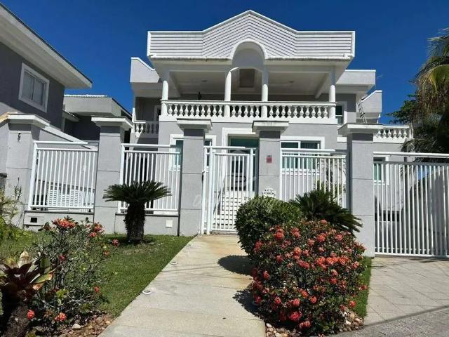 Casa / Sobrado para Venda em Niterói/RJ Camboinhas 5 Quartos