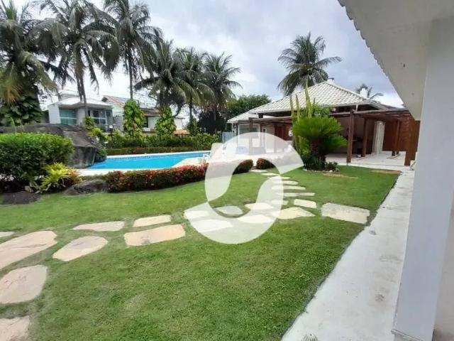 Casa / Sobrado para Venda em Niterói/RJ Camboinhas 6 Quartos