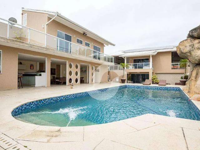 Casa / Sobrado para Venda em Niterói/RJ Camboinhas 6 Quartos