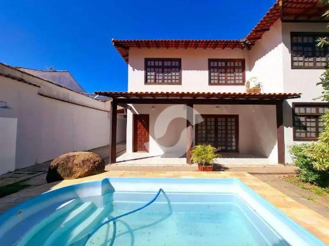 Casa / Sobrado para Venda em Niterói/RJ Camboinhas 6 Quartos