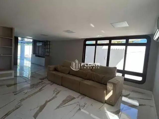 Casa / Sobrado para Venda em Niterói/RJ Camboinhas 7 Quartos