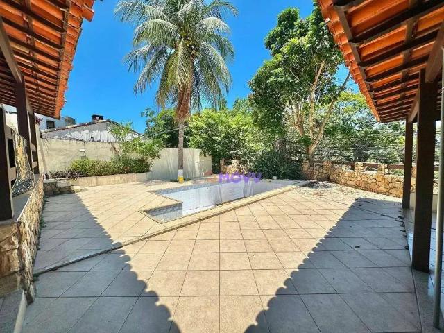 Casa / Sobrado para Venda em Niterói/RJ Camboinhas 8 Quartos