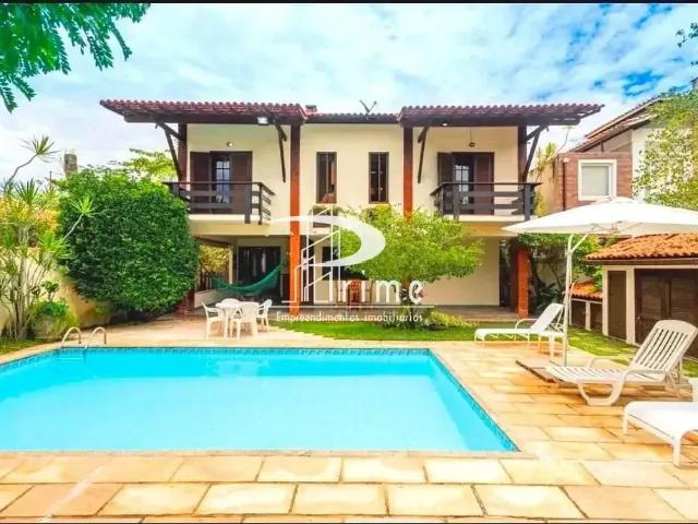 Casa / Sobrado para Venda em Niterói/RJ Camboinhas 3 Quartos