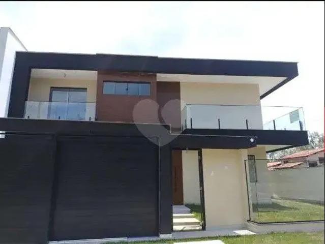 Casa / Sobrado para Venda em Niterói/RJ Camboinhas 3 Quartos