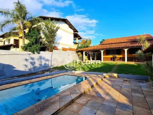 Casa / Sobrado para Venda em Niterói/RJ Camboinhas 3 Quartos