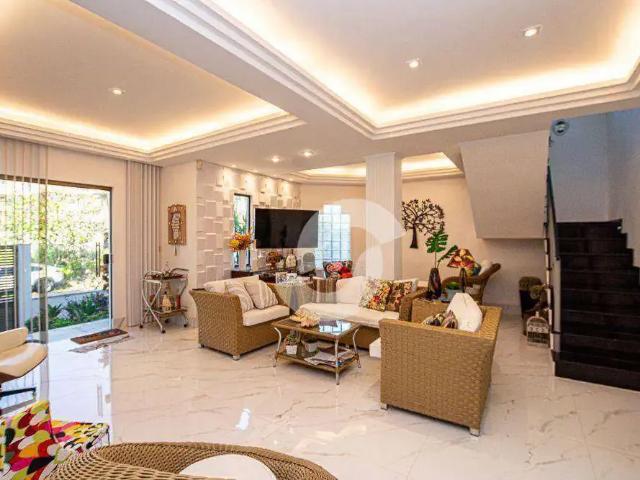 Casa / Sobrado para Venda em Niterói/RJ Camboinhas 3 Quartos