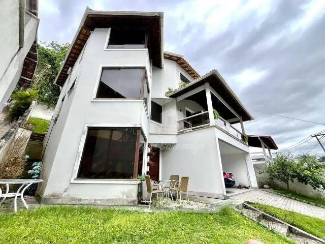 Casa / Sobrado para Venda em Niterói/RJ Camboinhas 3 Quartos