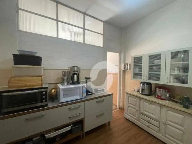 Casa / Sobrado para Venda em Niterói/RJ Centro 4 Quartos
