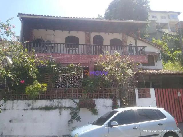 Casa / Sobrado para Venda em Niterói/RJ Charitas 4 Quartos